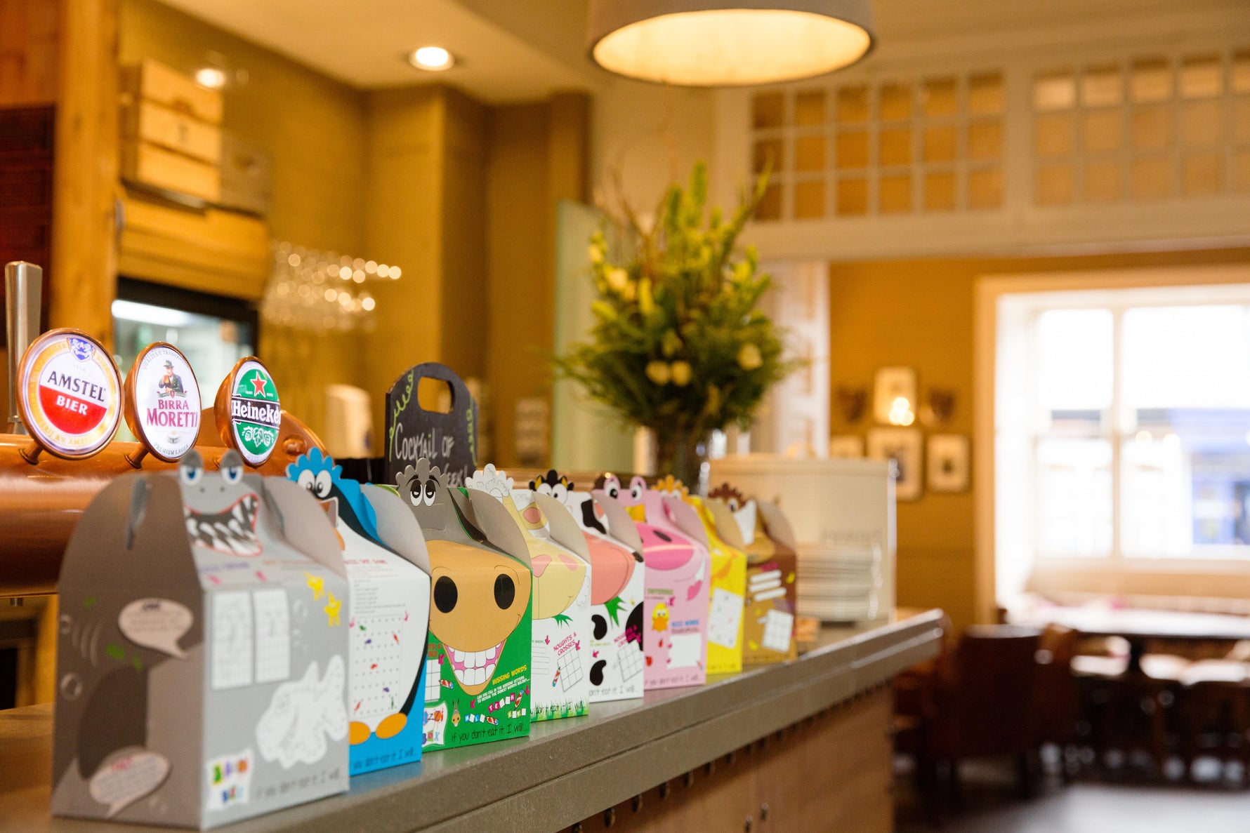 Children's activity packs, takeaway packaging & pre-filled party bags ...